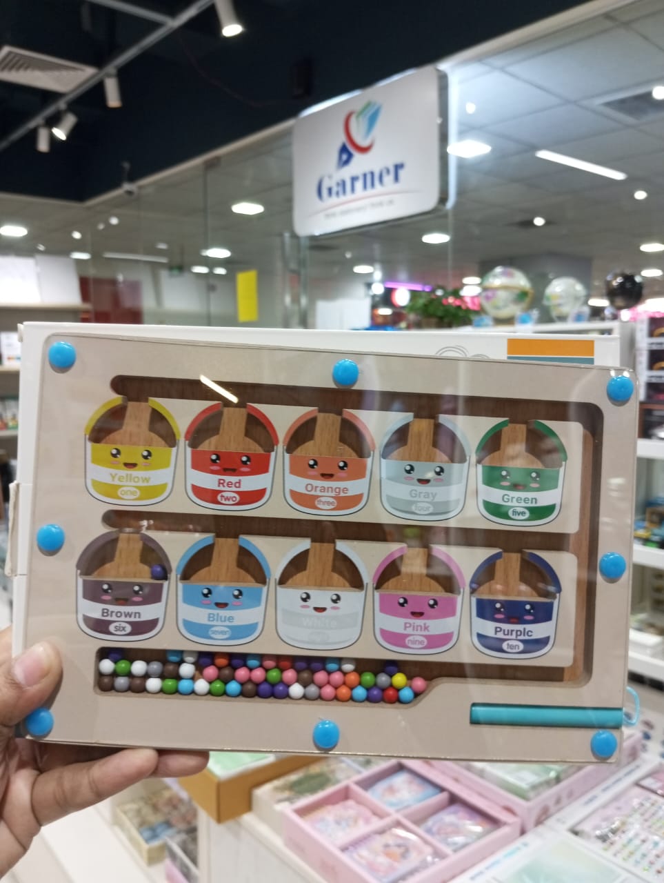 Magnetic bead color sorting board | Garner Stationery